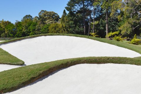 Premium Quartz Bunker Sand for Golf Courses